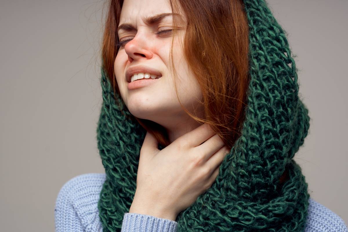 Is herpangina infection dangerous and what are its symptoms?