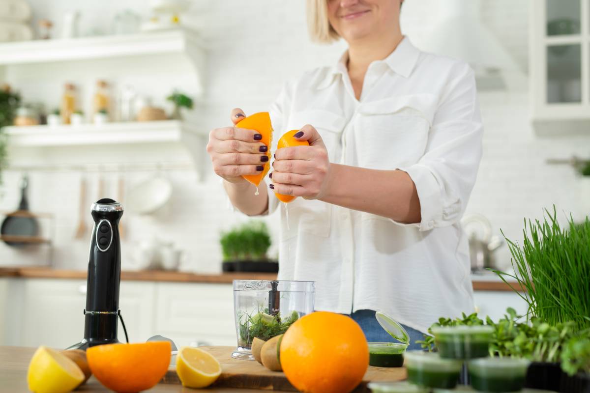 What You Need to Know When Starting Juicing: Benefits, Risks